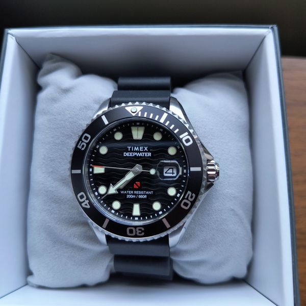 Timex Deepwater Meridian 200 Wave Dial | WatchCharts Marketplace