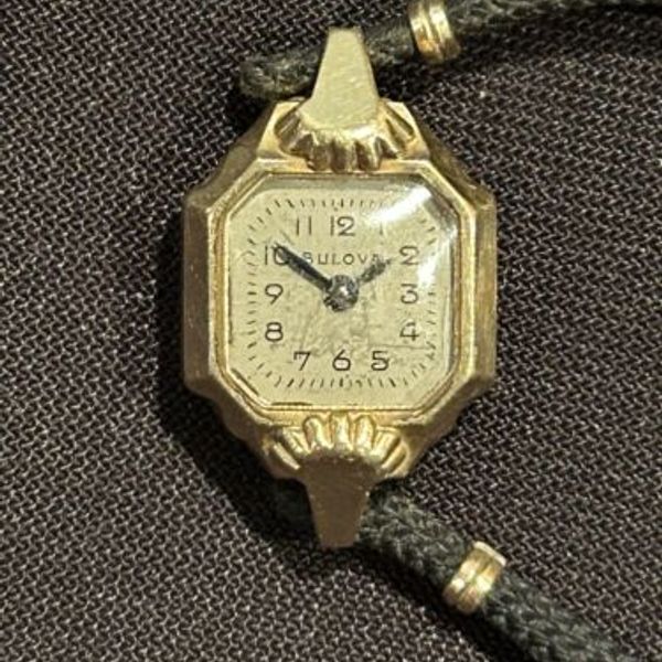 Antique 14 K Gold Bulova Bracelet Watch . Missing Winder | WatchCharts ...