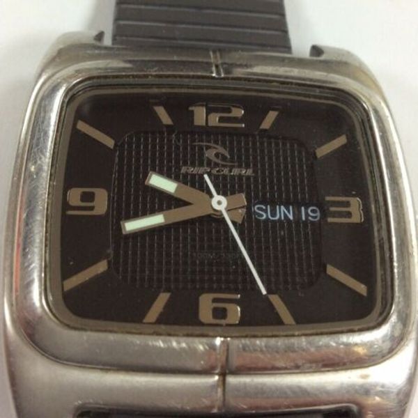 Vintage Rip Curl Ripcurl 17594 Magnum Mens Wristwatch Working | WatchCharts