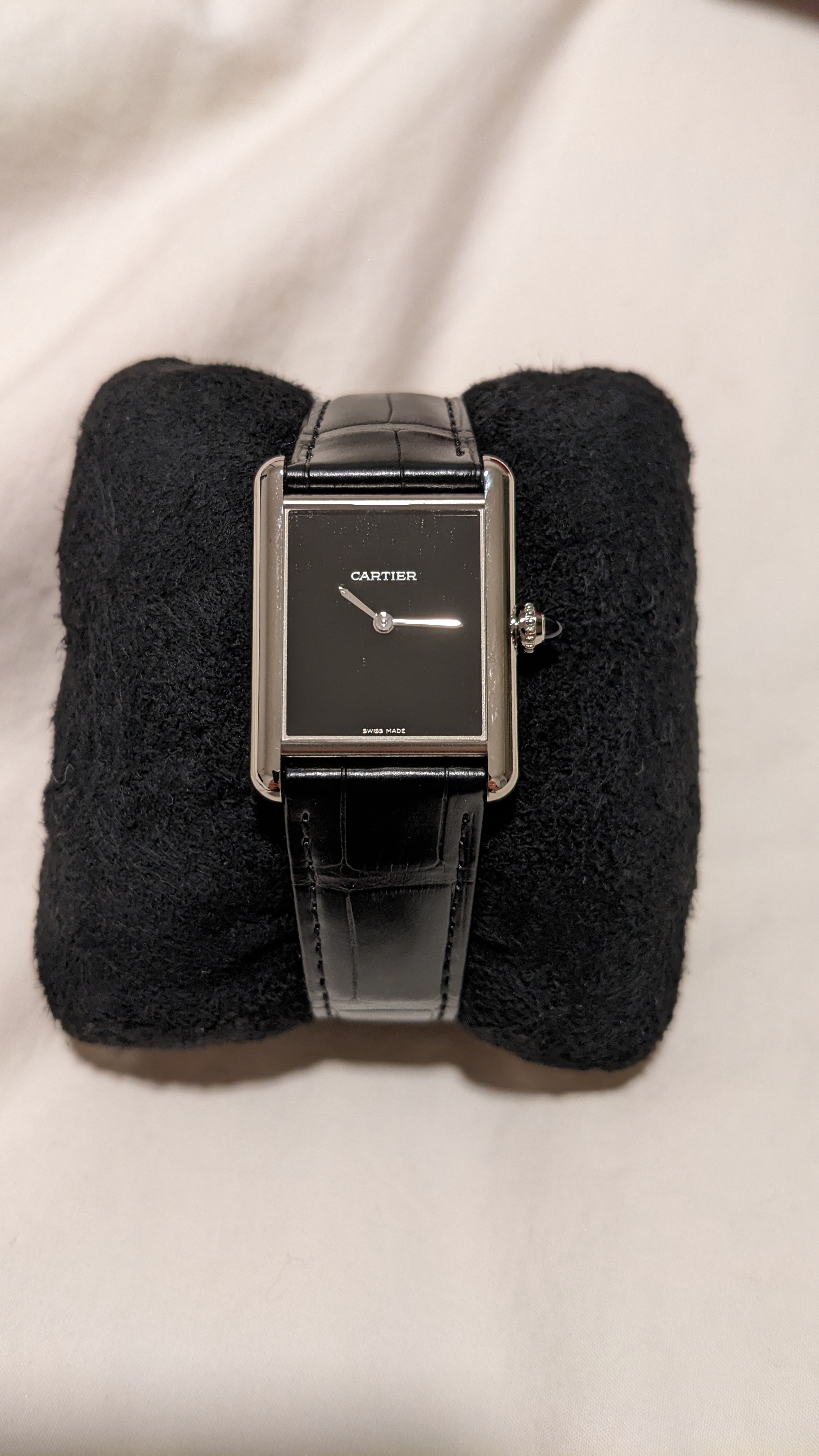 [WTS] 2023 Men's Cartier Tank Must Large Black "Lacquer" Dial ...