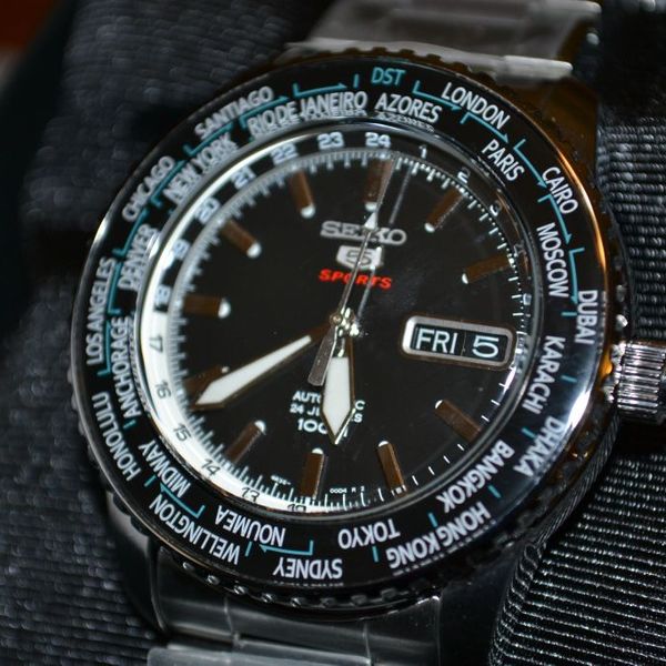 NEW IN BOX-SEIKO 5, WORLD TIME BEZEL, A.D. PURCHASE, WARRANTY ...