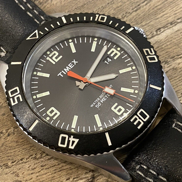 Vintage Timex Mens Watch Diver Style Watch Black Dial 50 Metres 42mm ...