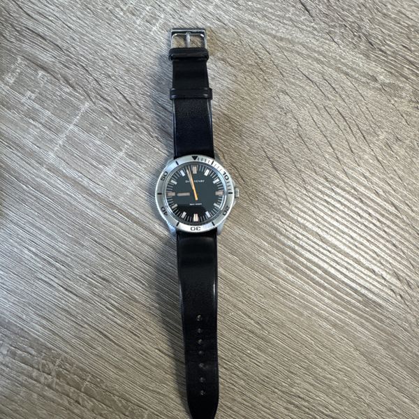 Dan Henry 1975 Skin Diver Watch. Meca-quartz | WatchCharts Marketplace
