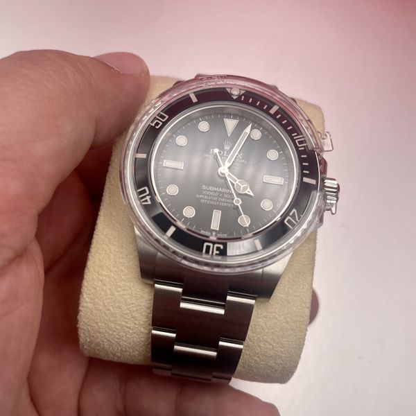 [$12,000 USD] FSOT: Rolex Submariner 124060 UNWORN 2023 | WatchCharts