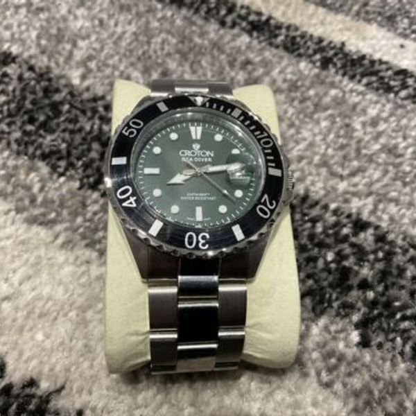 Croton Sea Diver CA301303 Watch - Green Dial Black Bezel | WatchCharts ...