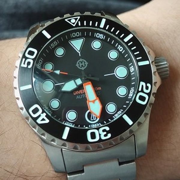 FS: Helm Komodo, Regulated!, 375m Water Resistance Tested ISO 6425 ...