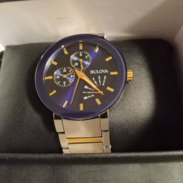 Bulova Futuro Mens Quartz, 40mm Watch, Model 98C123, with; All days of ...