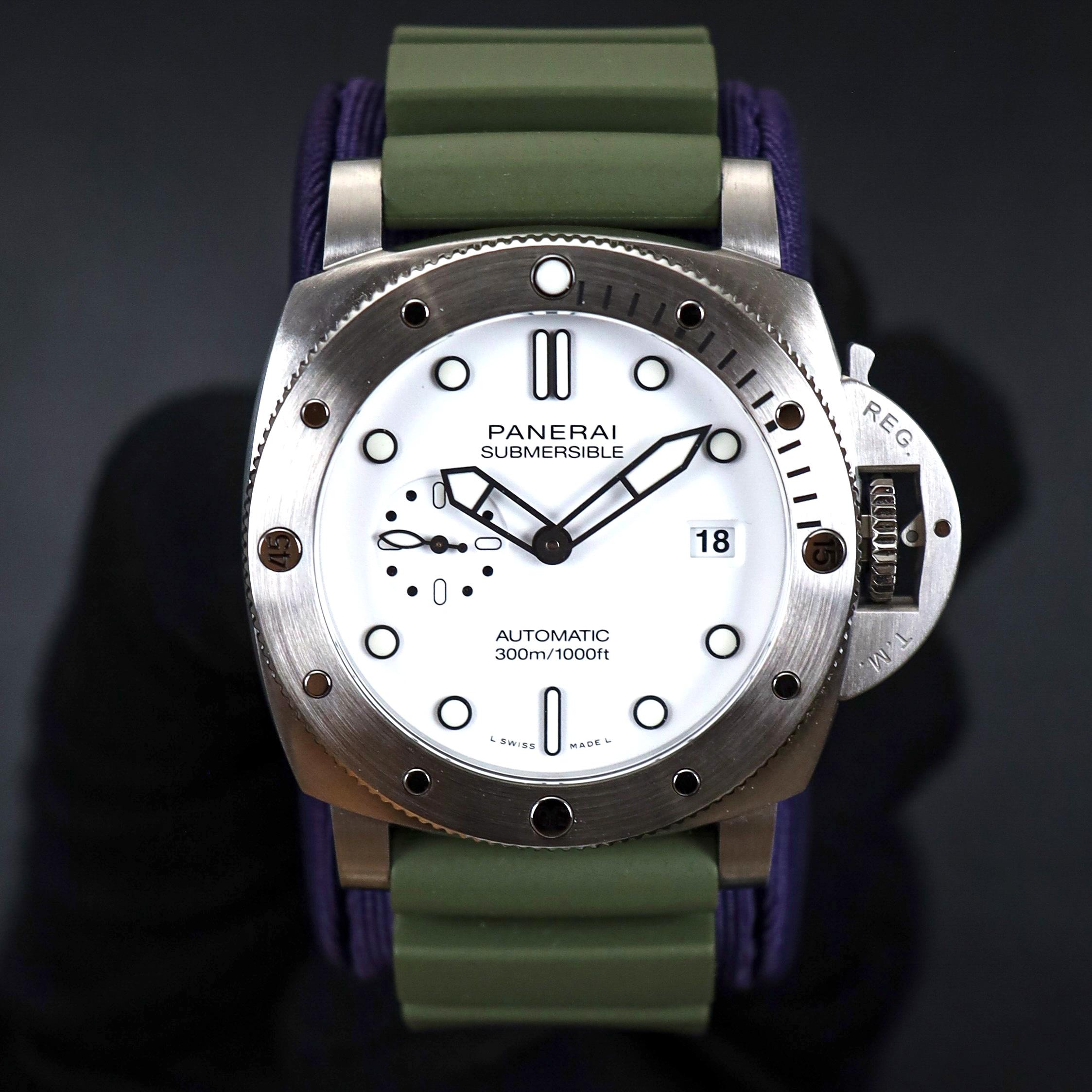 FSOT: Panerai Luminor Submersible Quarantaquattro Bianco PAM01226 ...