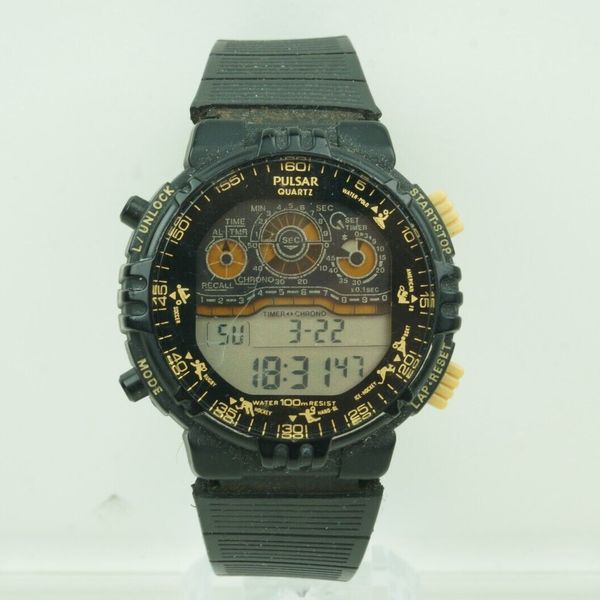 Vintage 1980s Pulsar Seiko Quartz Digital Chronograph W810-0010 ...