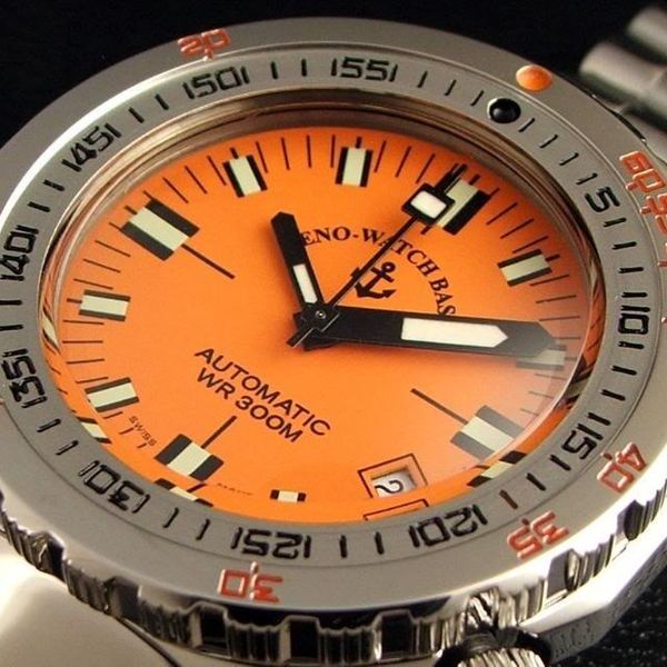 ZENO 300m Diver - Doxa Handset | WatchCharts Marketplace