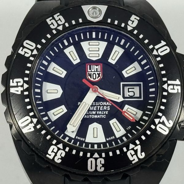 Luminox Deep Dive 1500 Series Automatic 500M Sapphire Crystal Box ...