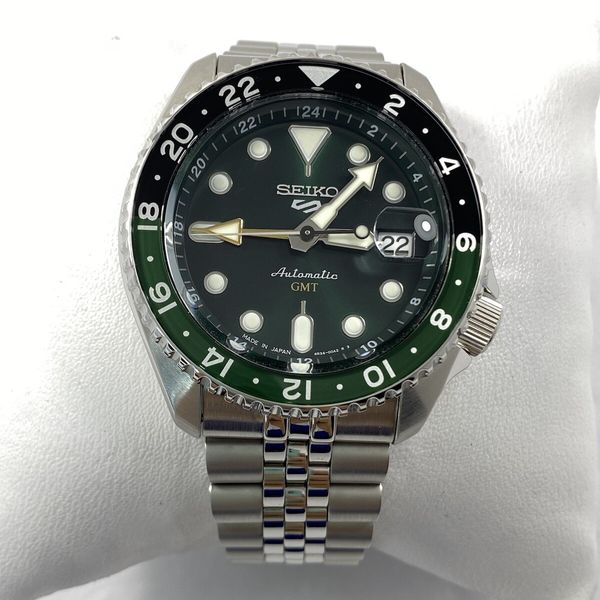 Seiko 5 Sports SKX GMT Automatic Green Dial Stainless Steel Men's Watch ...