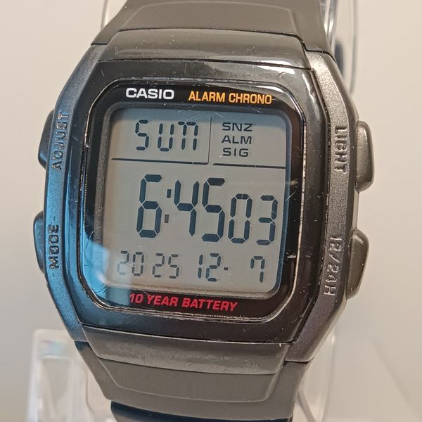 Casio W-96h Illuminator Men's Black Digital Alarm Chronograph 50m 3239 ...