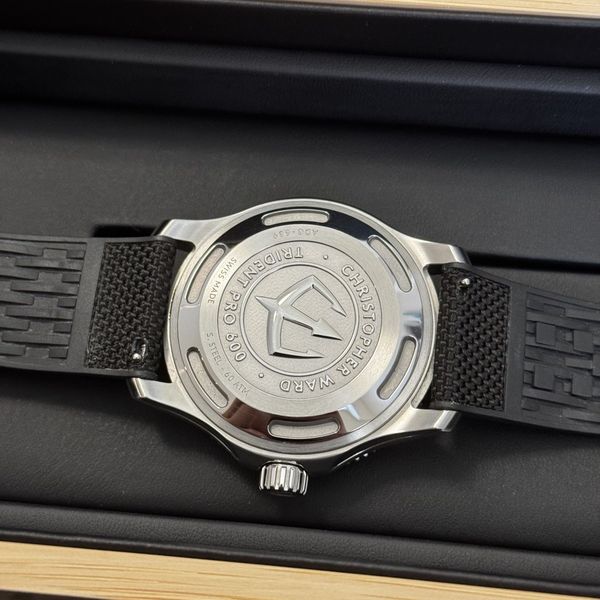 Christopher Ward C60 Trident Pro 600 Automatic Dive Watch | WatchCharts ...