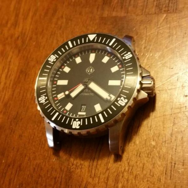 FS: Helm Vanuatu V3 | WatchCharts Marketplace