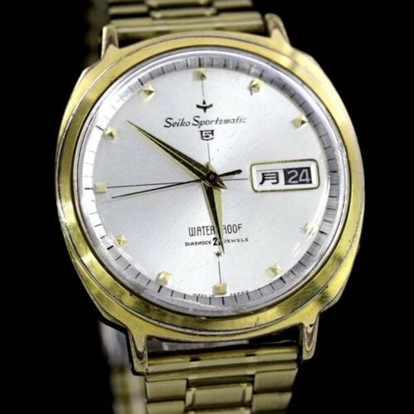 VINTAGE 1966 SEIKO SPORTSMATIC 5 Diashock 6619-8130 21 Jewels Men's Wrist Watch | WatchCharts ...