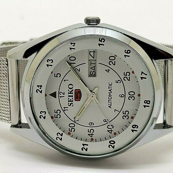 SEIKO 5 AUTOMATIC STEEL SILVER DAY/DATE VINTAGE MEN'S WRIST WATCH ...