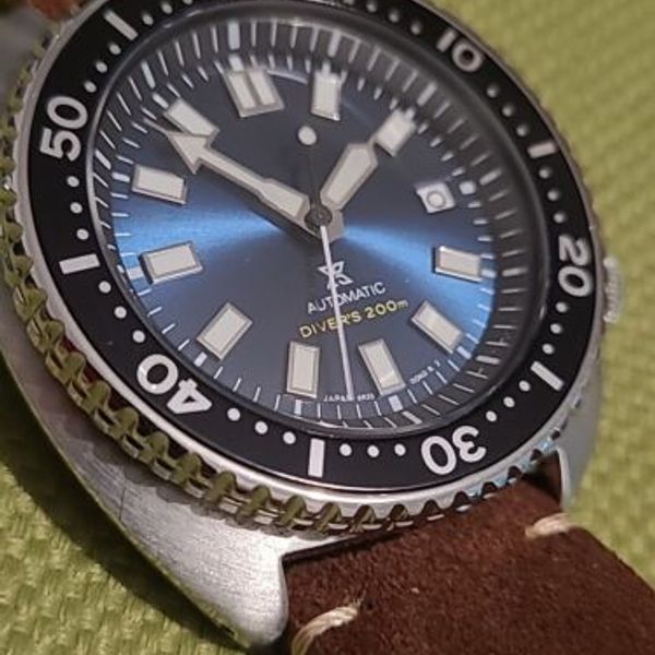 Seiko Powered Diver Watch. 24 Jewel Automatic. Blue Sunburst Dial ...