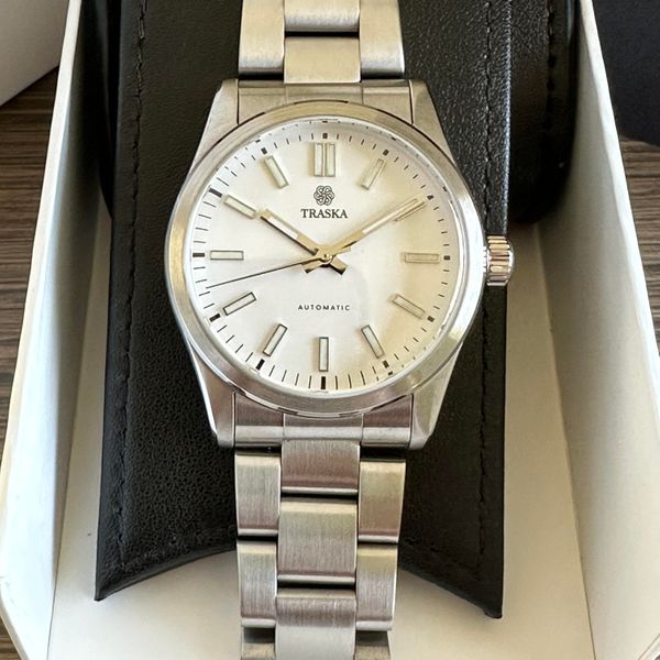 [WTS] Traska Commuter Arctic White No Date | WatchCharts