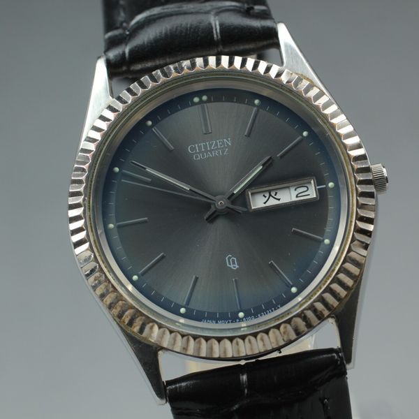 Rare! Vintage CITIZEN 6100-K09303 Black Day-Date "kanji" 35mm QZ Watch ...