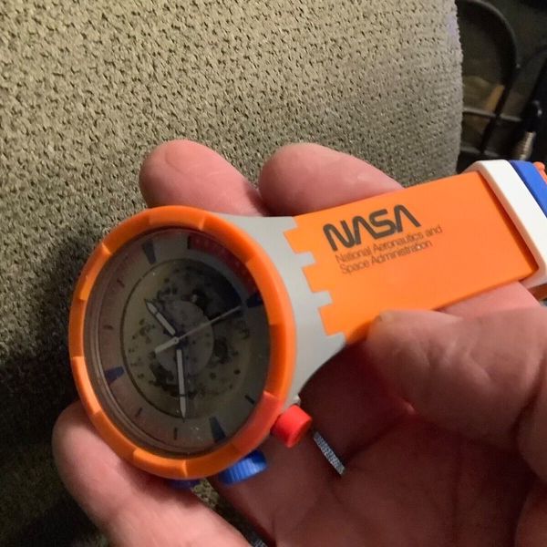 Swatch watch x NASA launch SB04Z401 bioceramic mens no box rare wear it ...