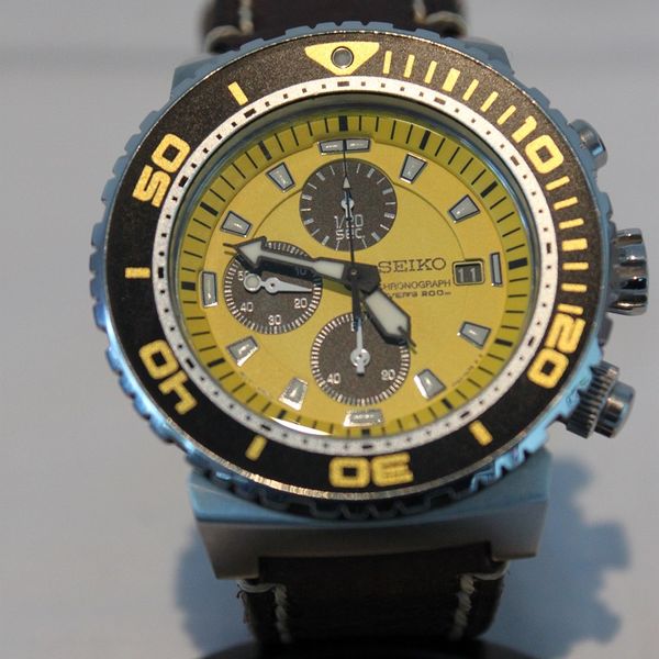 Seiko SNDA15 Yellow Caesar Chronograph | WatchCharts Marketplace