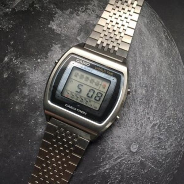 CASIO CASIOTRON DIGITAL LCD MENS WRISTWATCH | WatchCharts