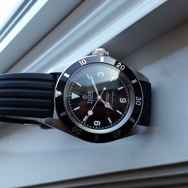 FS: Tiger Concept Big Crown Sub Homage | WatchCharts