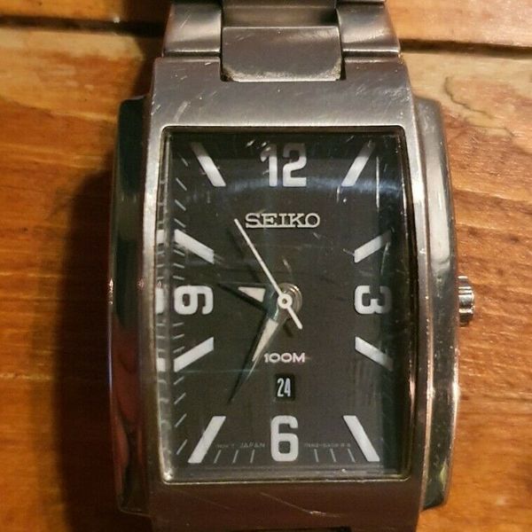 Seiko 7N82-5A00 Watch | WatchCharts