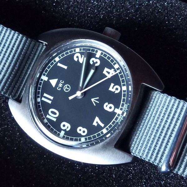 CWC mechanical watch - Mellor '72 military reissue in almost mint ...
