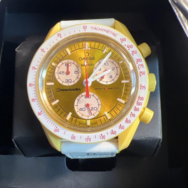 Omega x Swatch Mission to the Sun Moonswatch Speedmaster unisex yellow ...