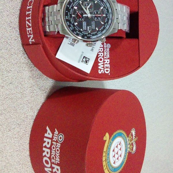 Brand New Royal Air Force Red Arrows Citizen Eco Drive Mens Chronograph ...