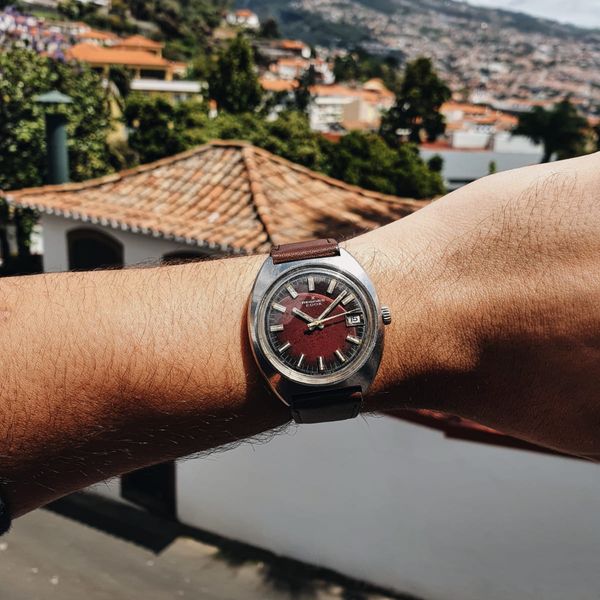 [WTS] Vintage Edox Regines Red Dial - Stainless Steel | 95 ...