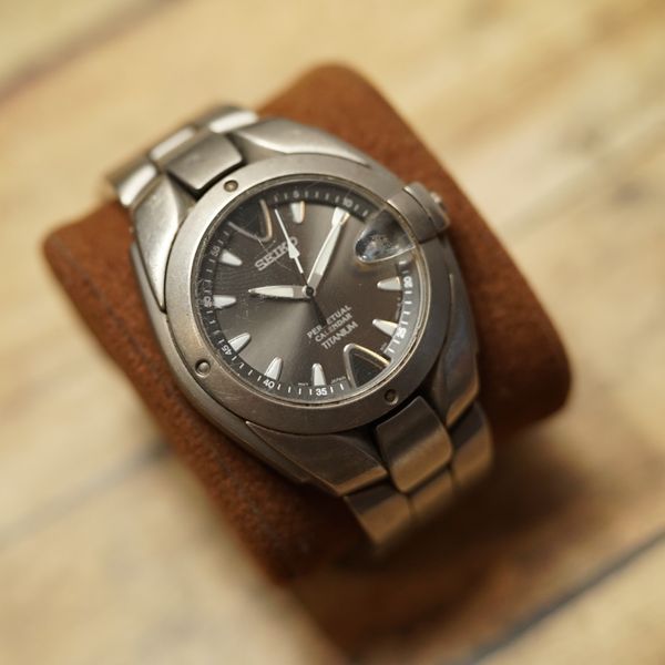 Vintage Seiko 8F32-0049 Titanium Perpetual Calendar Watch | Parts or ...