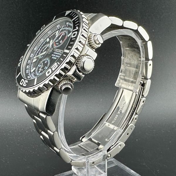 Seiko Chronograph Men's Black Dial Date Quartz Dive Watch 44mm 7T62 ...