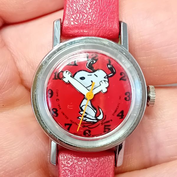 Snoopy Timex 1958 Red Mechanical Wind Kids Watch. Working. Original ...