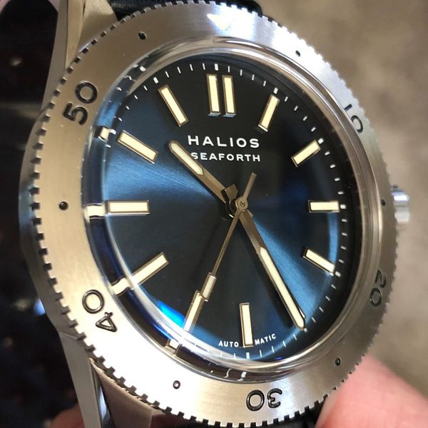 FS: Near Mint Halios Seaforth with Blue Sunburst Dial, Gen 1, Full Set ...