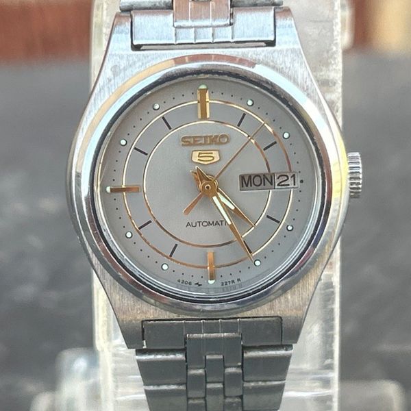 Vintage Seiko 5 AUTOMATIC Stainless Steel Ladies Watch 4206-0600 ...