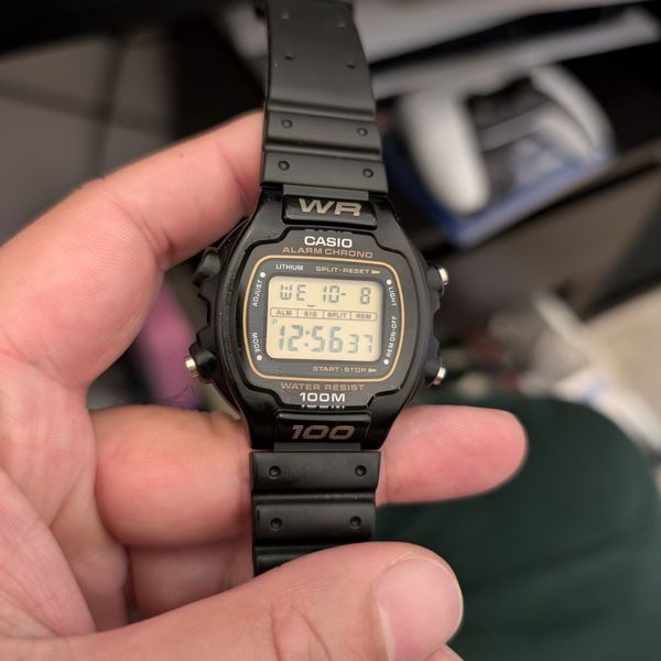 Rare Vintage 1990s Casio W-725 [1000] (Korea) GOLD | WatchCharts ...