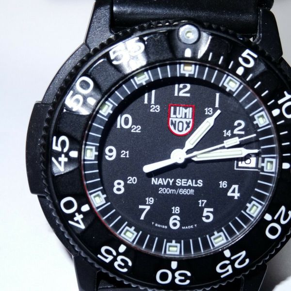 Mens 43mm Luminox Navy Seals Black Dial 200M Quartz Watch | WatchCharts