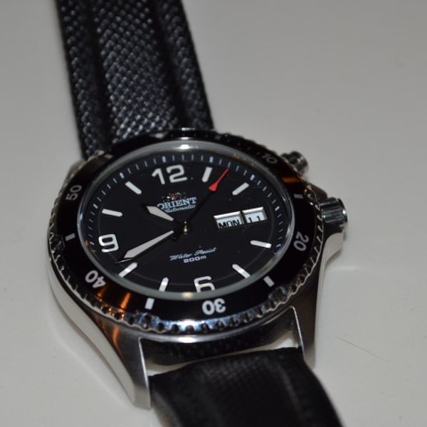 FS: Black Orient Mako on Strap | WatchCharts