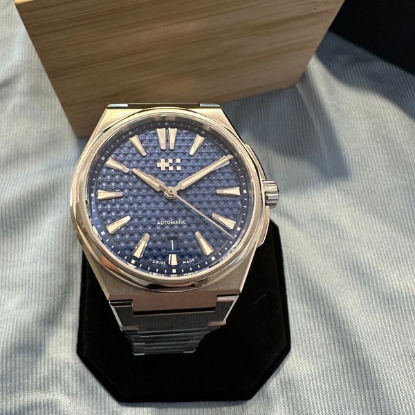 Christopher Ward The Twelve | 40mm | Nordic Blue | Luxury Sports ...