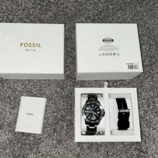New In Box Fossil Watch Menâ s BQ2785SET Smoke Grey Black Wrist Band ...