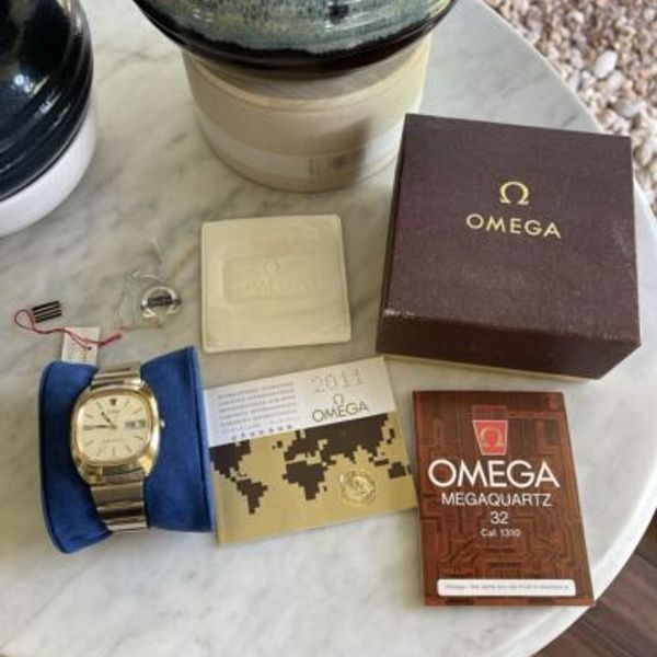 Vintage Omega MegaQuartz 32 Cal. 1310 Outer Box & Papers Presentation ...