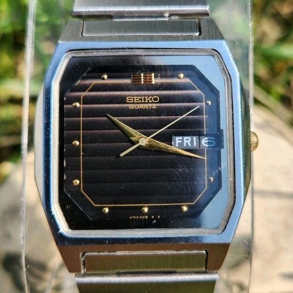 Vtg Seiko Quartz V743-5A00 Day/Date RARE Black Dial 32mm Men's Tank Watch NICE! | WatchCharts ...