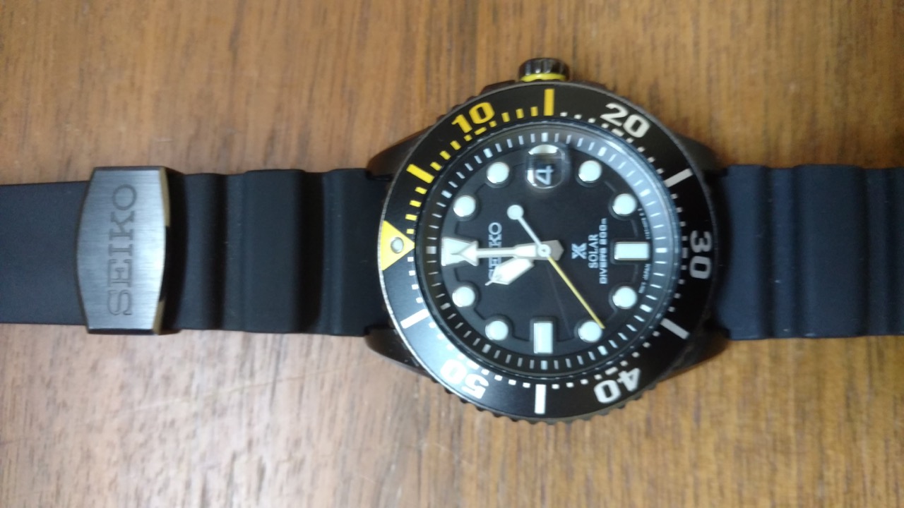 SOLD: Seiko Prospex Solar SNE441 | WatchCharts
