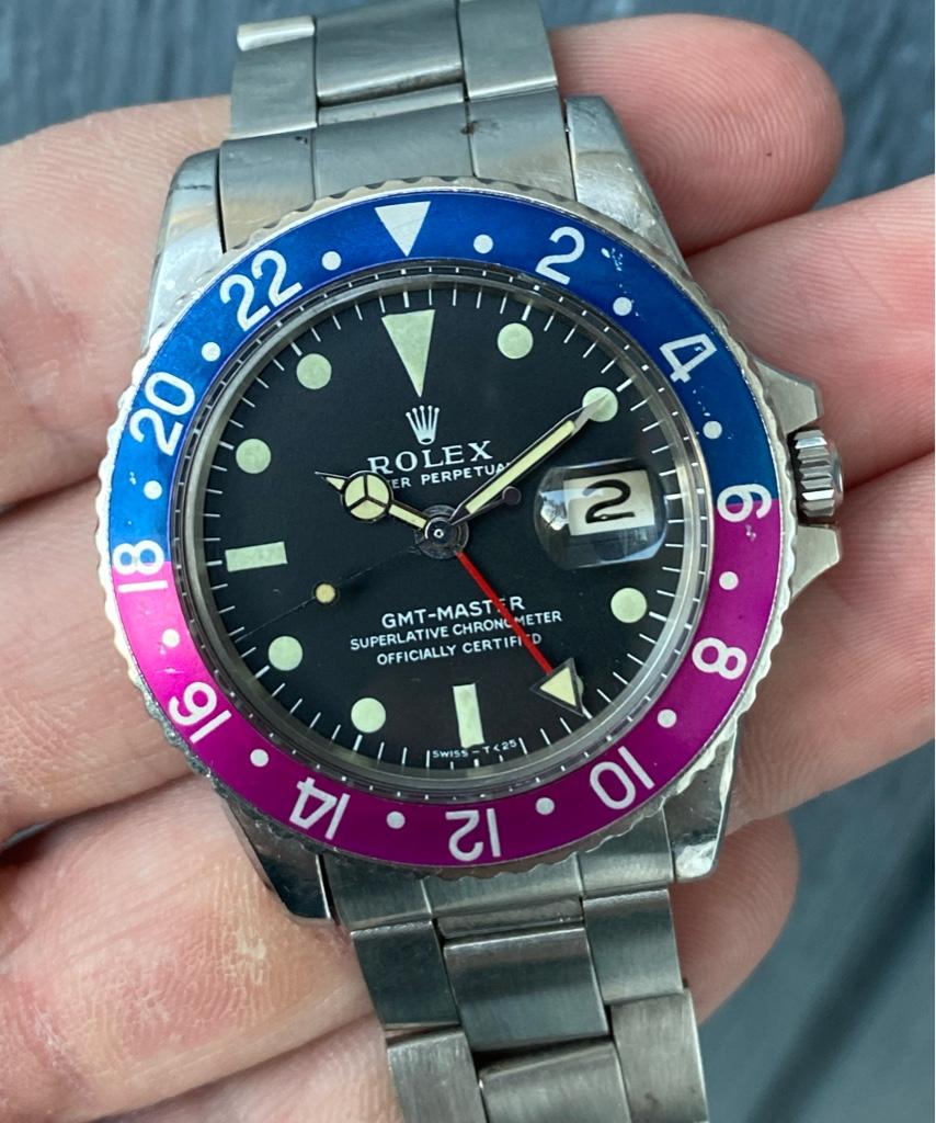 FS: Rolex 1675 UNPOLISHED Fuchsia GMT Long E Complete Set | WatchCharts ...