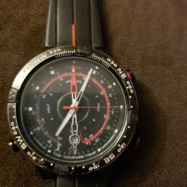 Timex Men's T2N720 Intelligent Quartz Tide-Missing time crown | WatchCharts