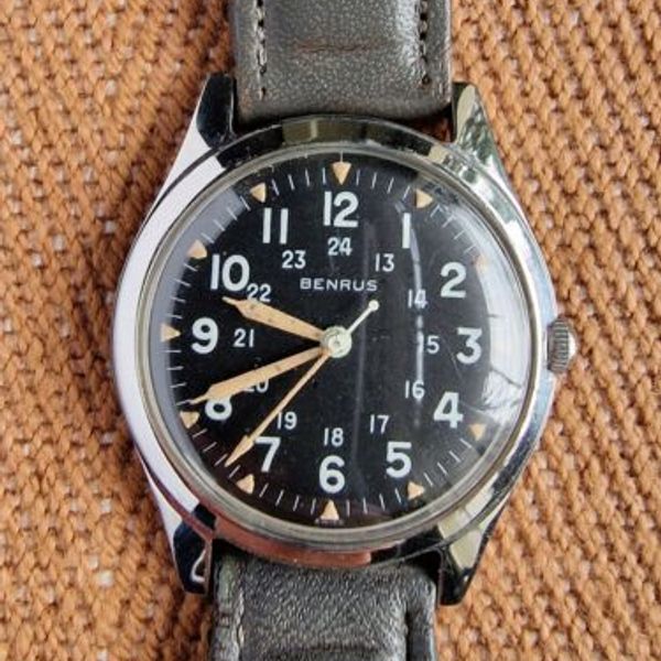 Orologio vintage Benrus serie 3061 | WatchCharts Marketplace