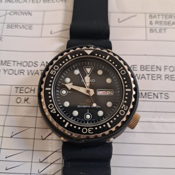 Seiko 7549 7009 Golden Tuna. James Bond. Roger Moore. 1977 just ...